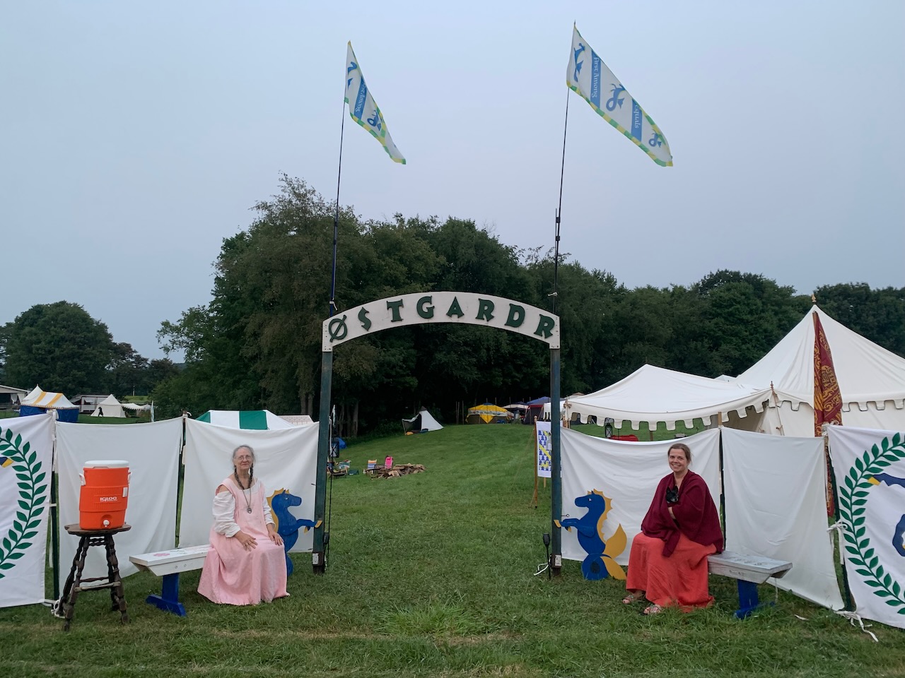 Putting Up The Pennsic Camp Gate – Tyddyn Ystradfflyr